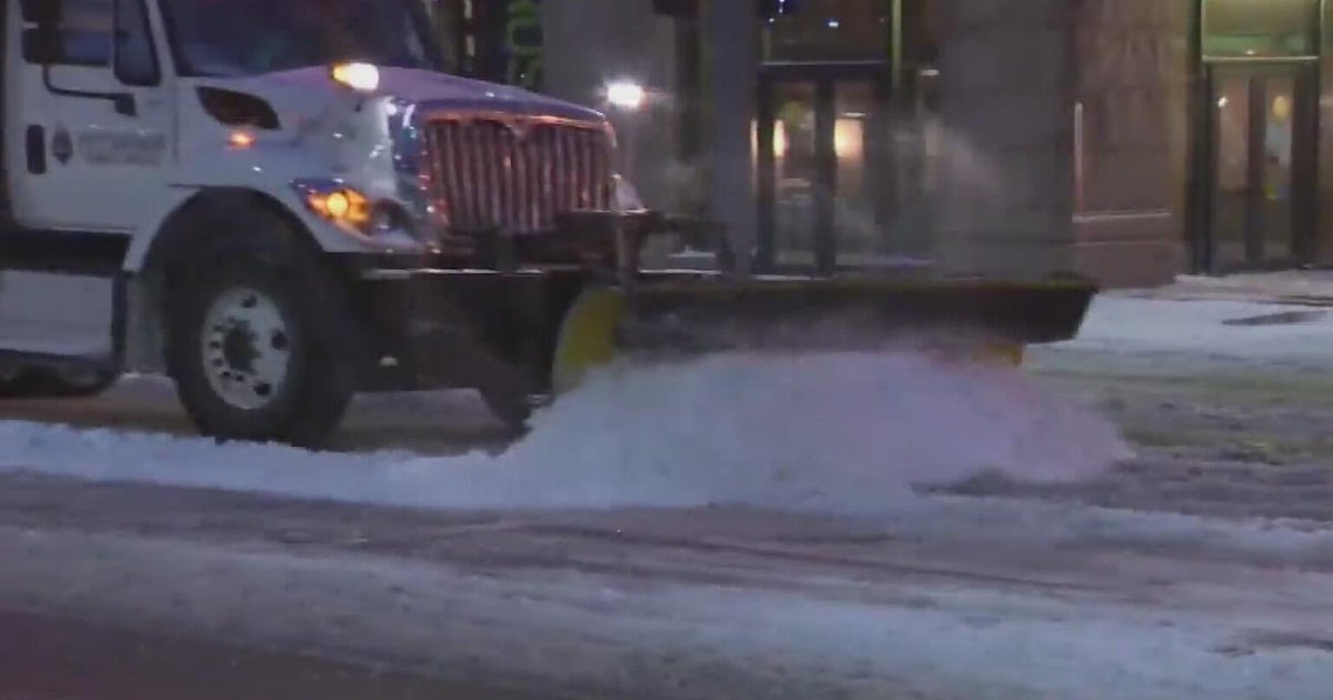 Pittsburgh will get snow this weekend. Meteorologists are waiting to ...