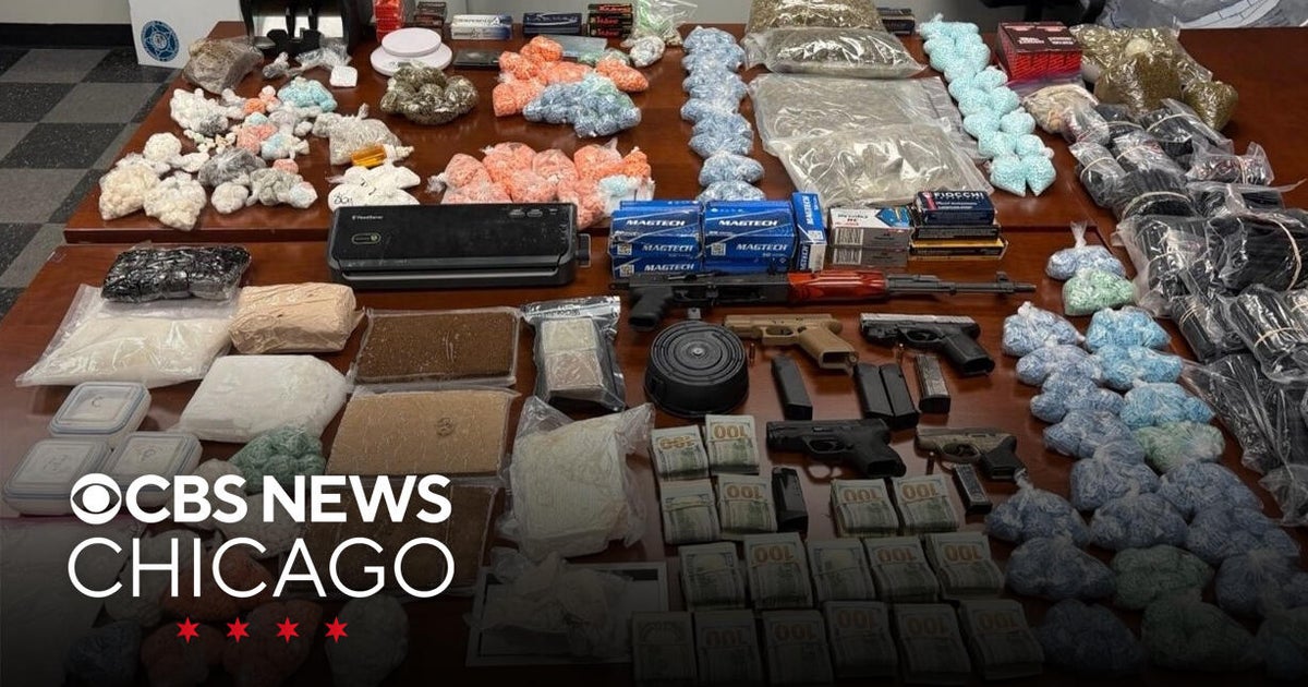 Chicago drug bust nets guns, cash and $4.3 million in narcotics, CPD ...