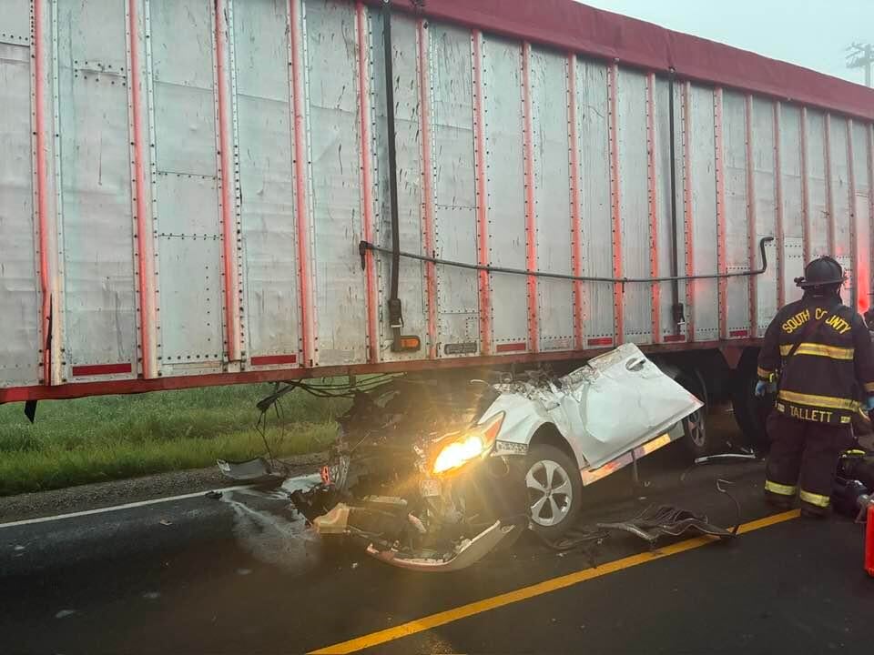 Car wedged under semi-truck trailer in Tracy-area crash; fog a factor ...