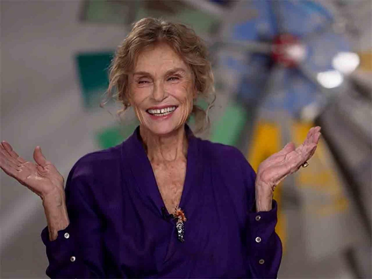 The adventures of Lauren Hutton, the original supermodel - CBS News