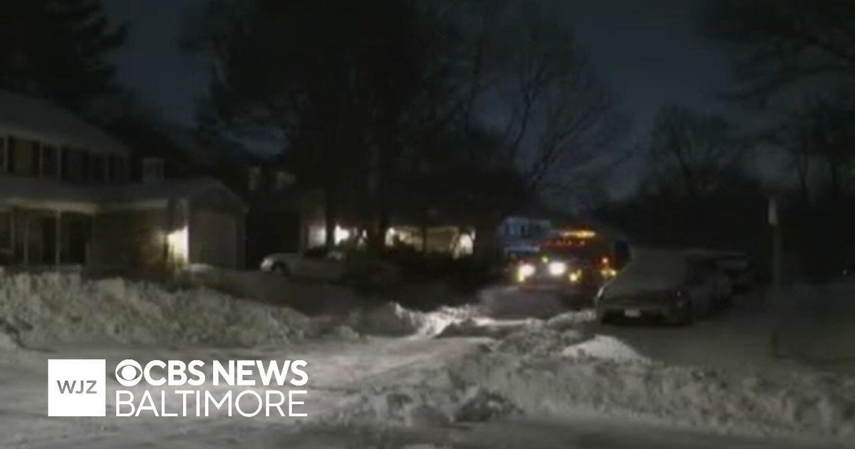 Snow and sleet makes for tough shoveling in Howard County - CBS Baltimore