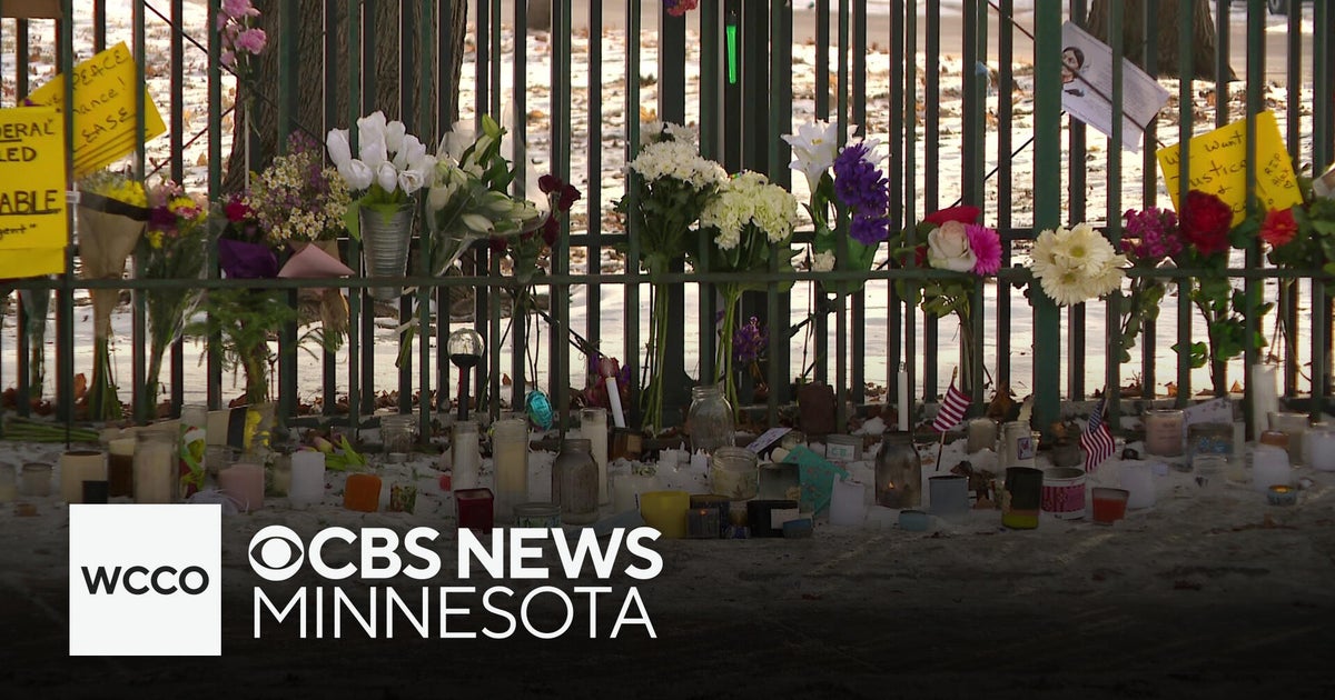 Memorial for Alex Pretti grows outside Minneapolis VA hospital - CBS ...