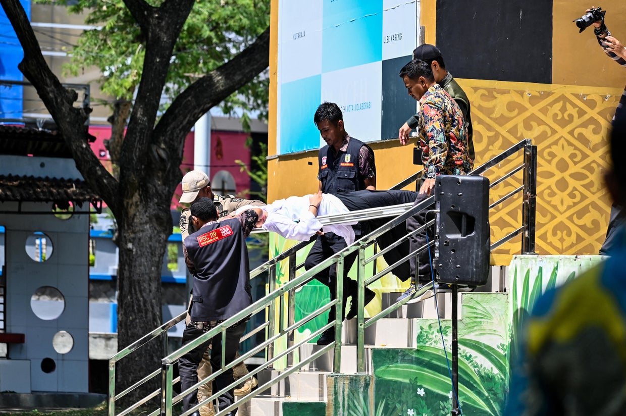 Indonesian couple caned 140 times for sex outside marriage and drinking ...