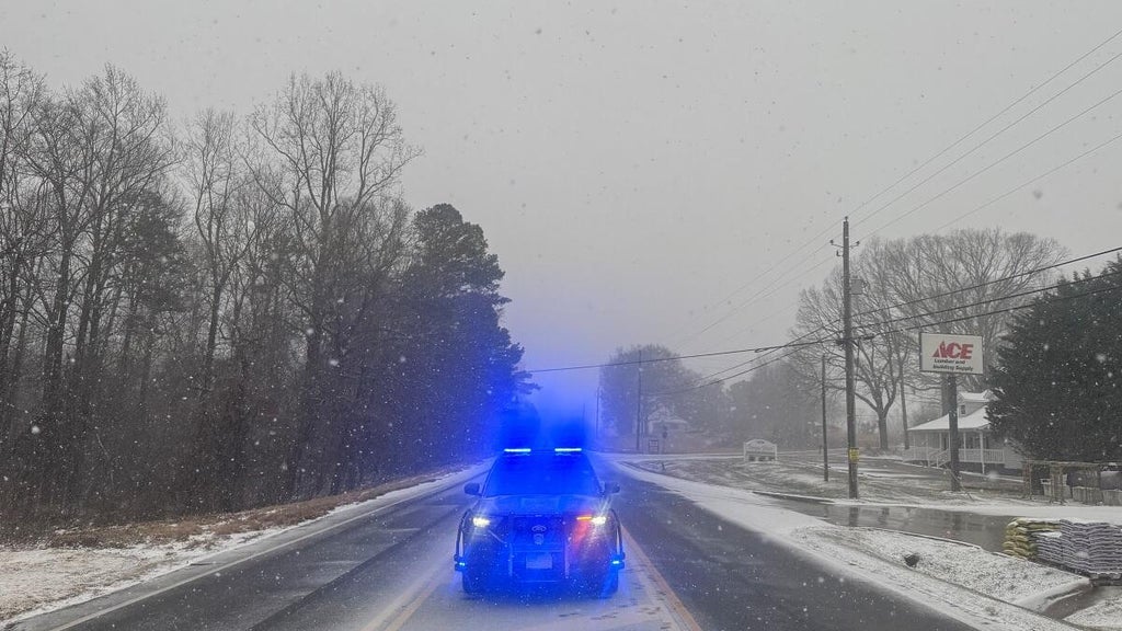 Georgia winter storm updates: Officials ask people to stay off the ...