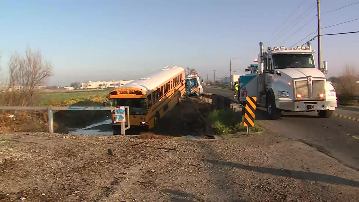 School bus crashes into small creek in Sacramento, all children safe ...