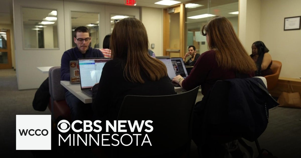 Journalism students get real-world experience in Minneapolis - CBS ...