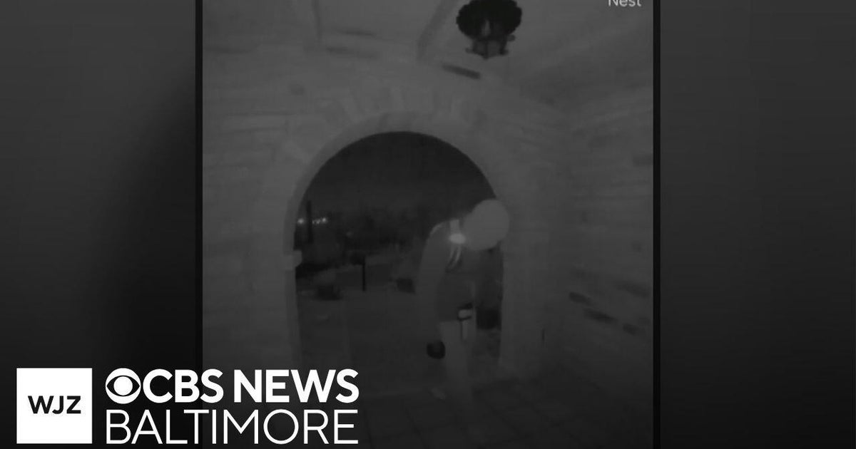 FBI shares description of suspect in Nancy Guthrie abduction - CBS ...