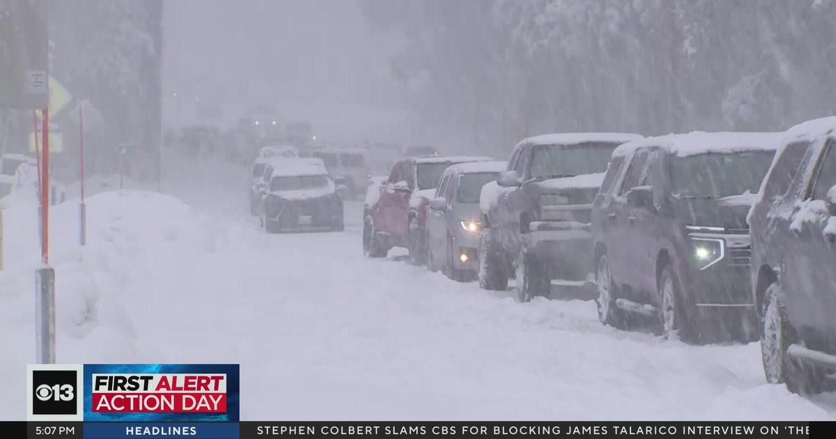 Heavy snow shuts down Highway 50 in California's Northern Sierra - CBS ...