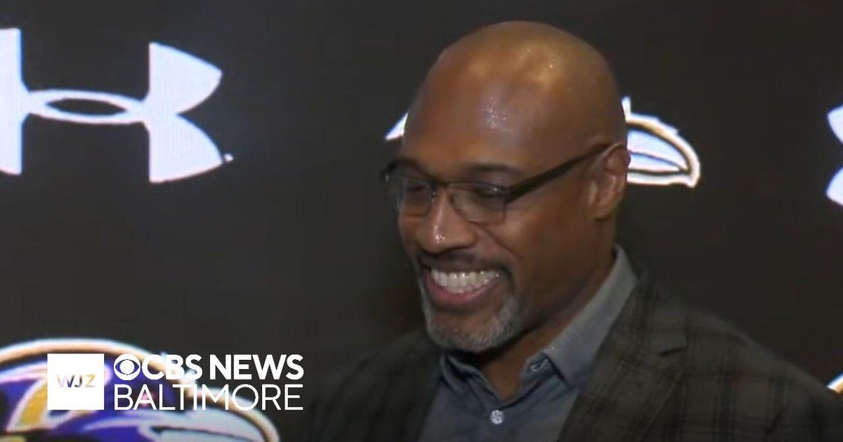 Baltimore Ravens new DC Anthony Weaver talks one-on-one with Alex Glaze ...