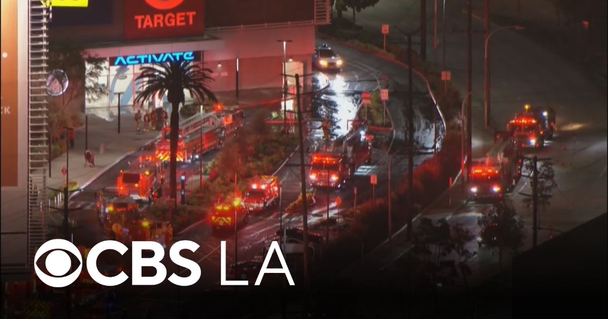 Fire prompts early closure at Westfield Culver City mall - CBS Los Angeles