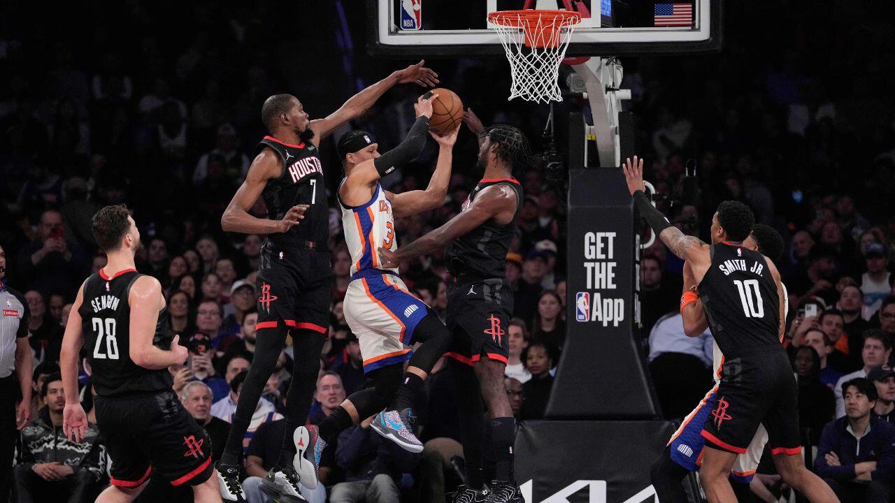 New York Knicks news and updates from CBS New York