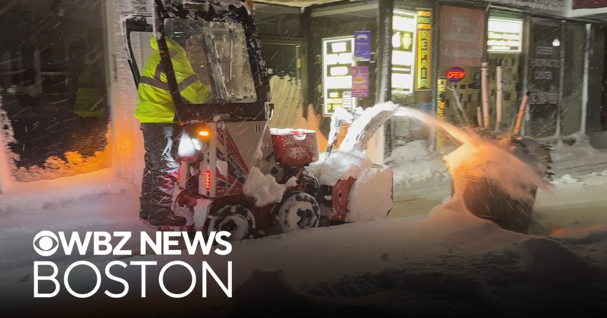 Latest update on Blizzard of 2026 as parts of Massachusetts get buried ...