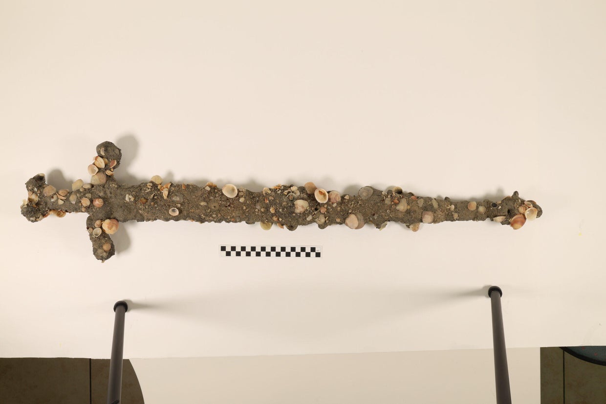 12th century Crusader sword discovered "by chance" by student off coast ...