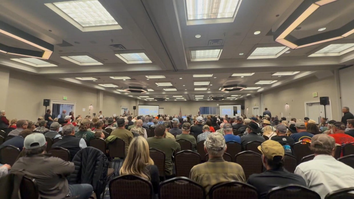 Colorado Parks and Wildlife advances controversial fur ban petition ...