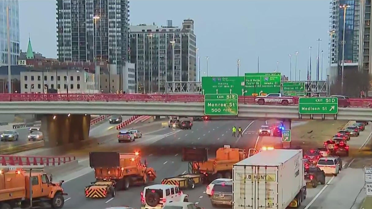 Kennedy Expressway news - Today’s latest updates - CBS Chicago