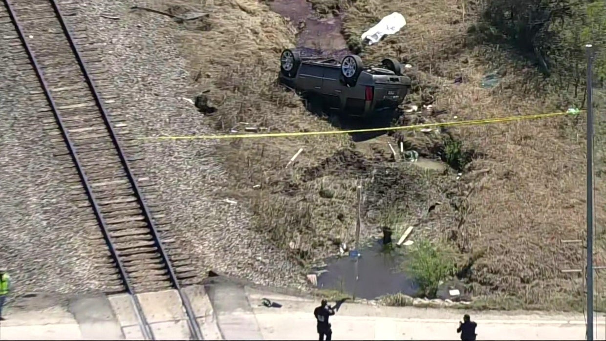 Driver killed after SUV collides with train near Ferris in Dallas ...