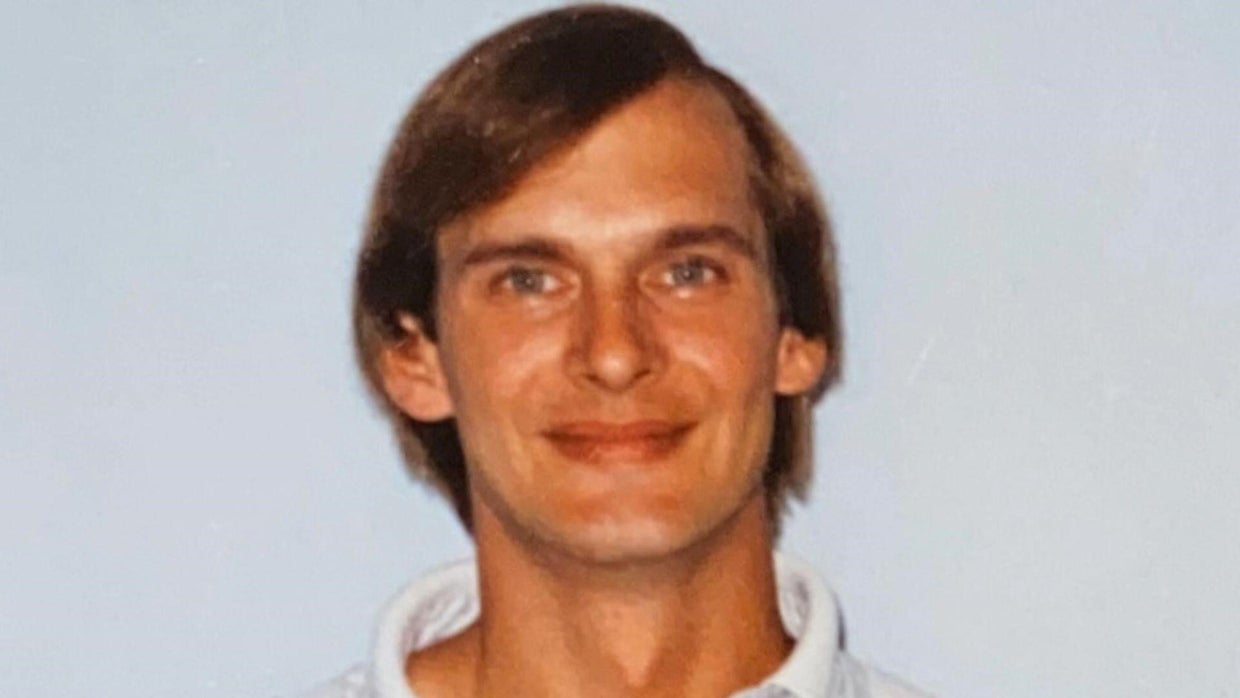 Murdered Minnesota man was rolled up in a rug & dumped in the woods ...