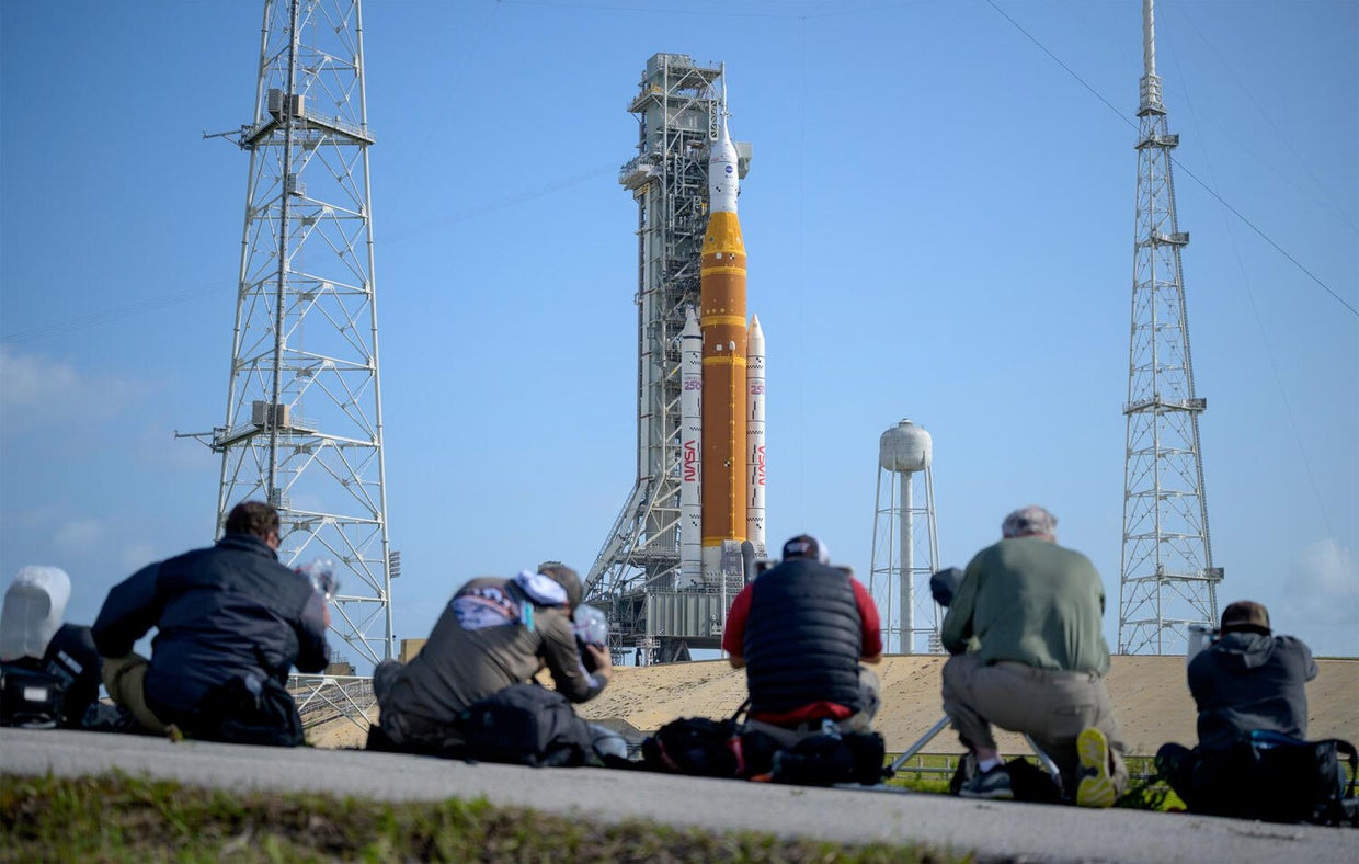 Countdown underway for long-awaited Artemis II moon mission - CBS News