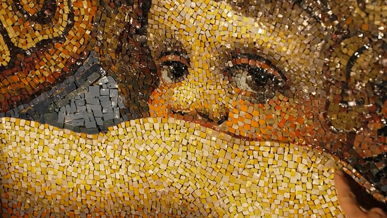 Divine art: Inside the Vatican's Mosaic Studio - CBS News