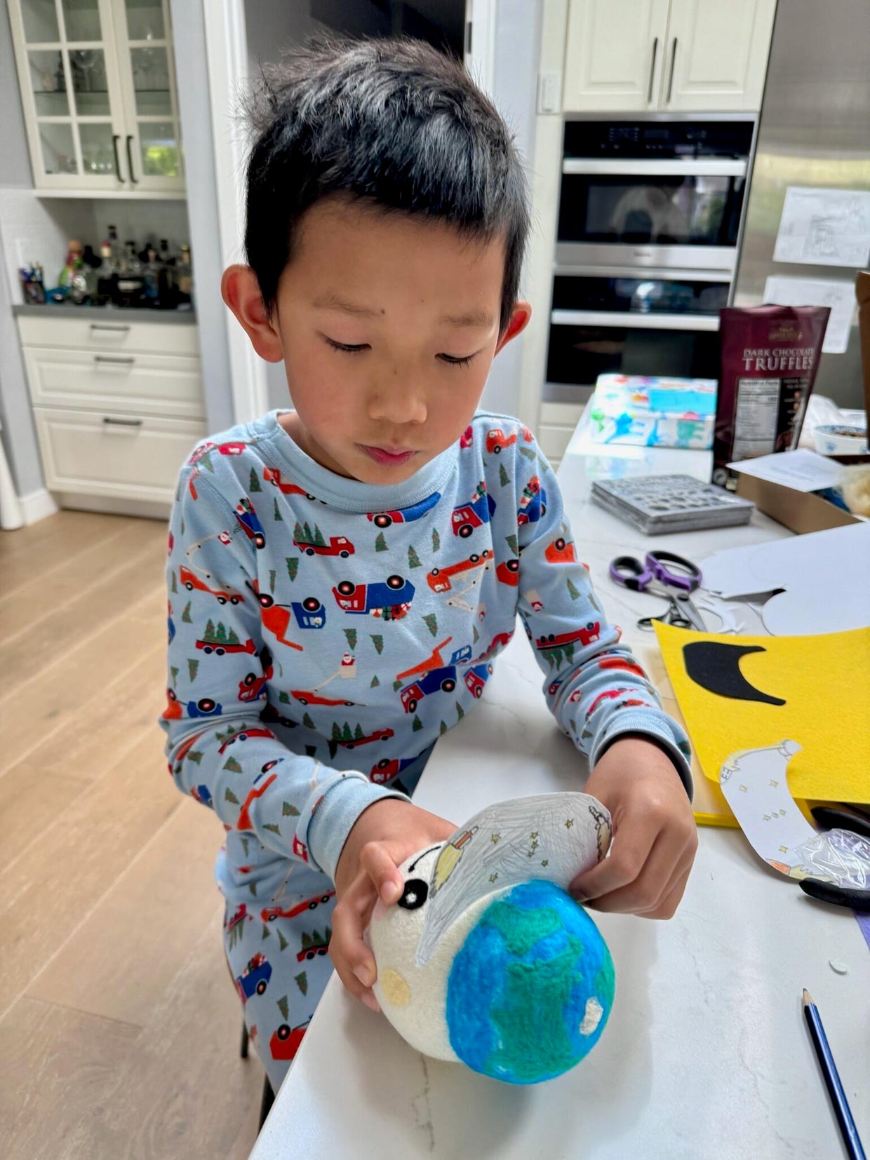 How an 8-year-old designed a zero-gravity indicator for Artemis II ...