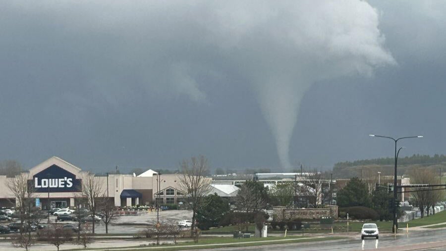 A hundred homes damaged, 1 injured in Friday tornado outbreak, NWS in ...