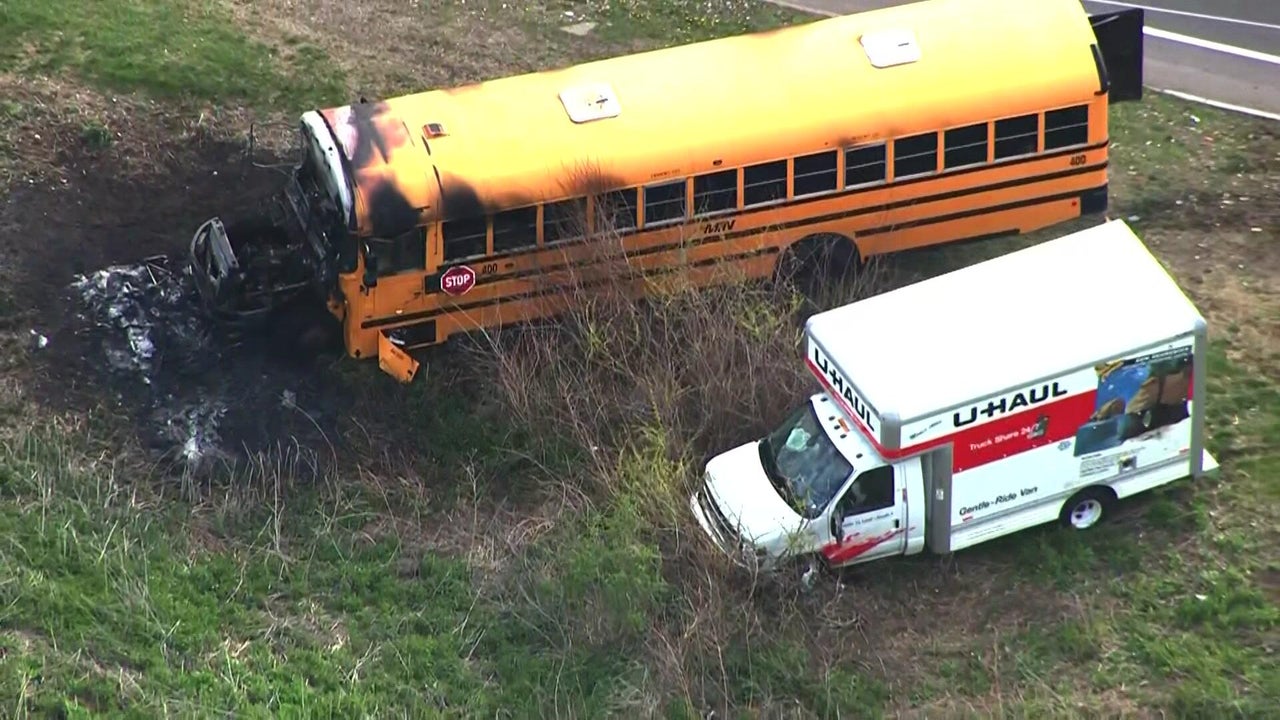Coverage of bus crashes - CBS Minnesota