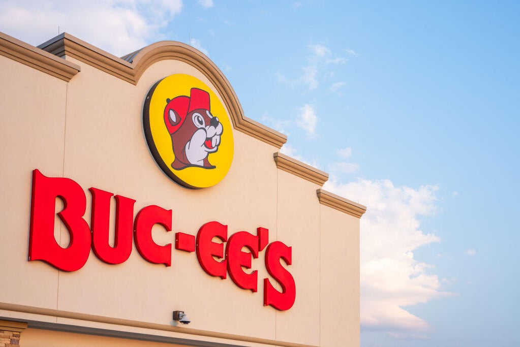 Buc-ee's sues Georgia convenience store Teddy's, says rival copied its ...
