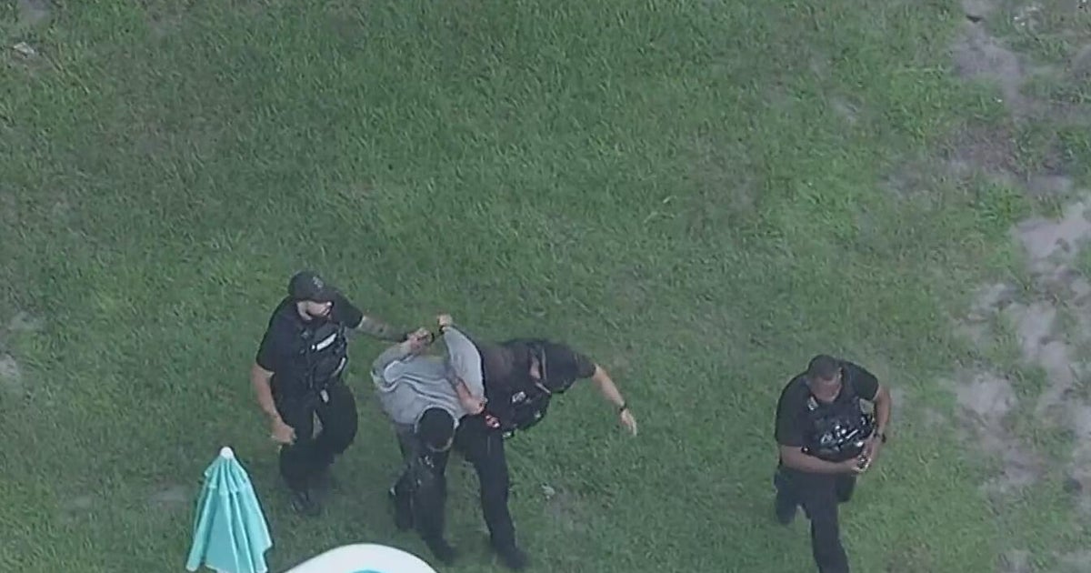 Man arrested after police pursuit of stolen car that ended in Miami ...