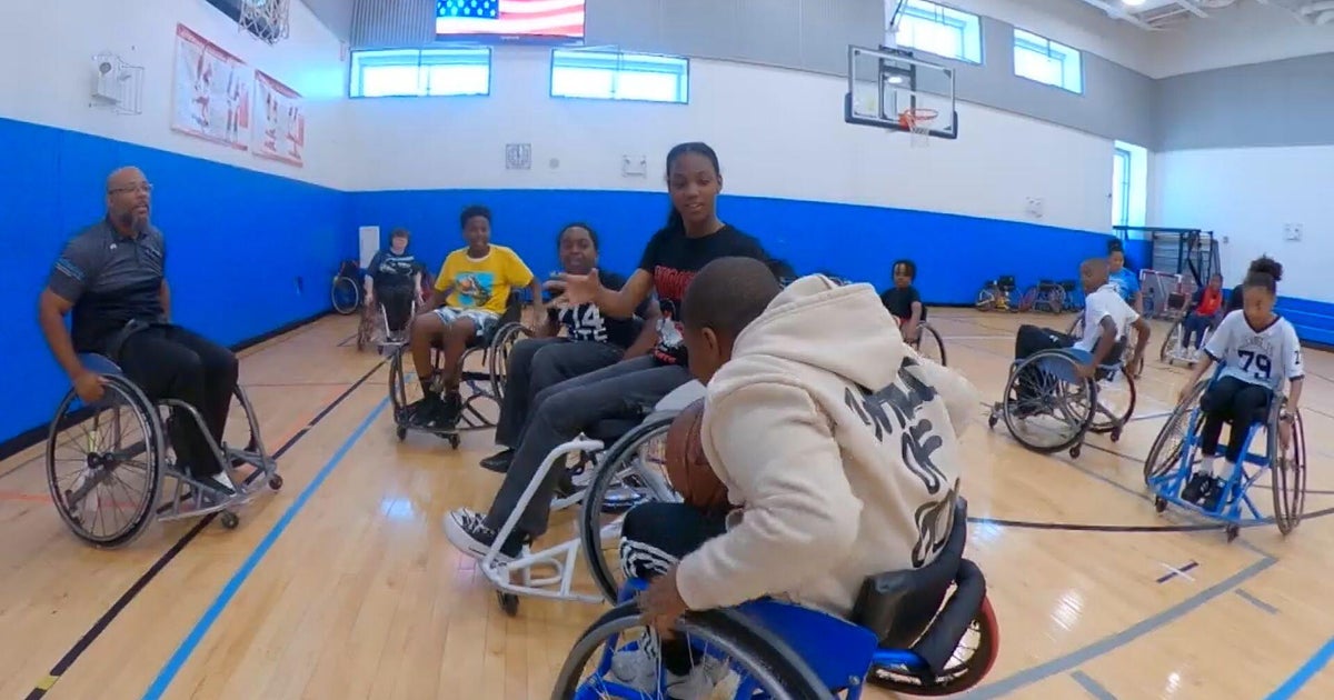 Chicago elementary school students get lesson in compassion through ...