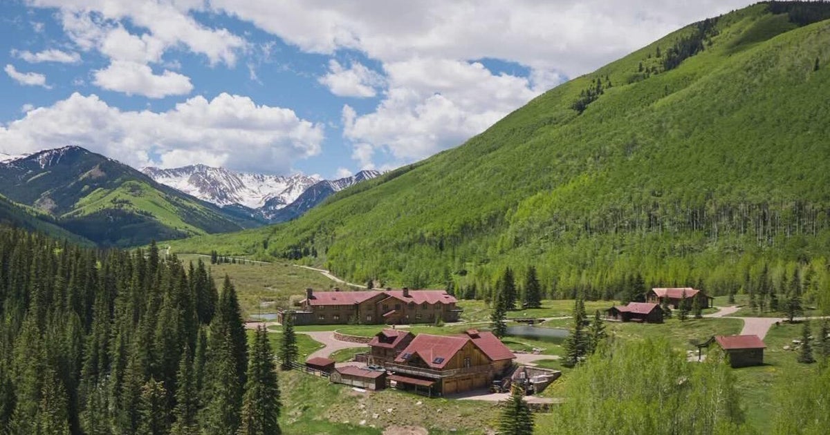 Aspen ranch owned by billionaire Bill Koch to go up for auction - CBS ...