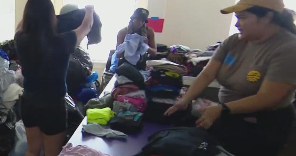 Donation drive for victims of Dallas apartment explosion - CBS Texas