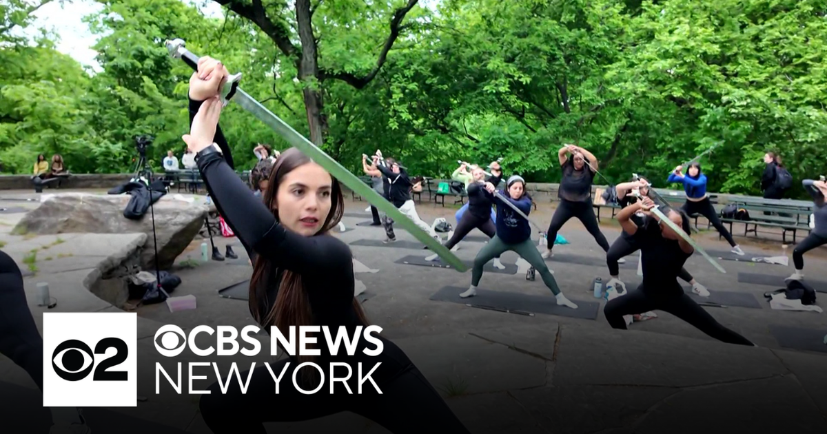 Sword Yoga goes viral as the latest fitness craze - CBS New York