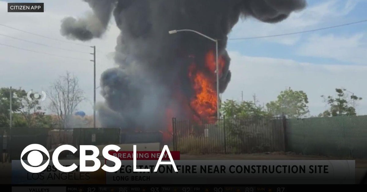 Fire erupts in Long Beach near a construction site - CBS Los Angeles