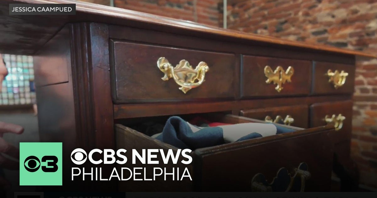 Betsy Ross House in Philadelphia unveils original sewing table - CBS ...