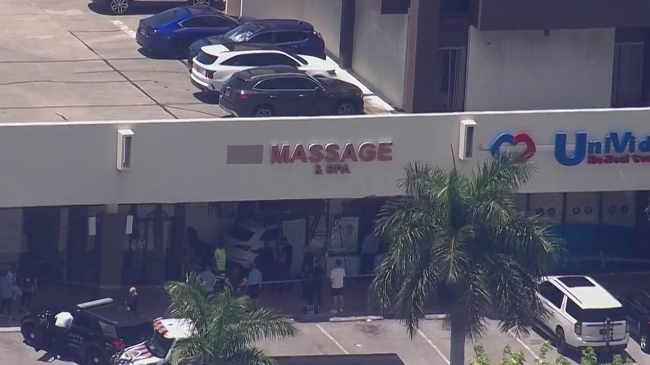 Hallandale Beach Boulevard news - Today’s latest updates - CBS Miami
