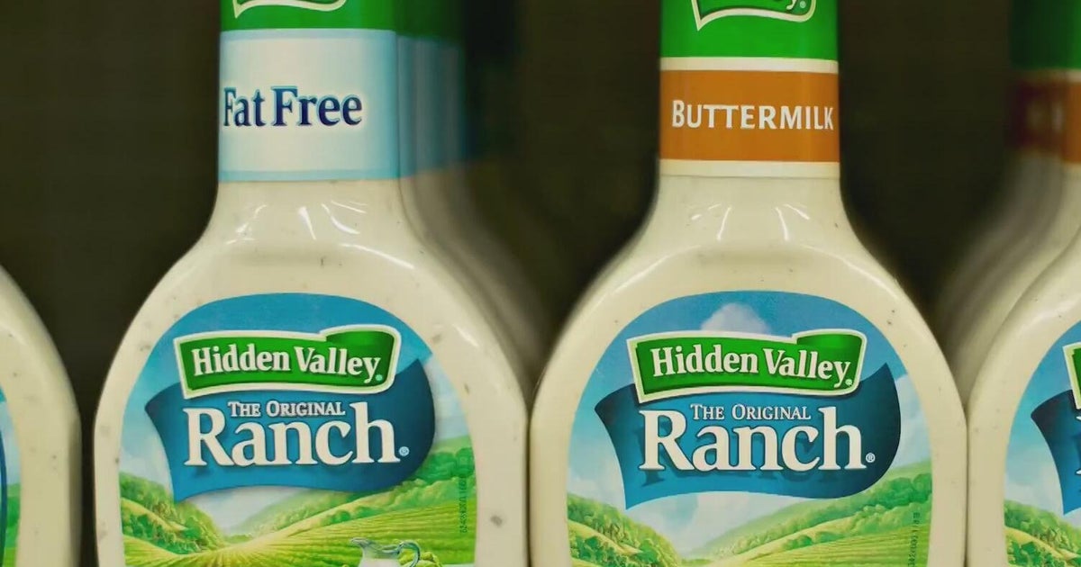 World Cup visitors raving about American food and sauces - CBS Atlanta