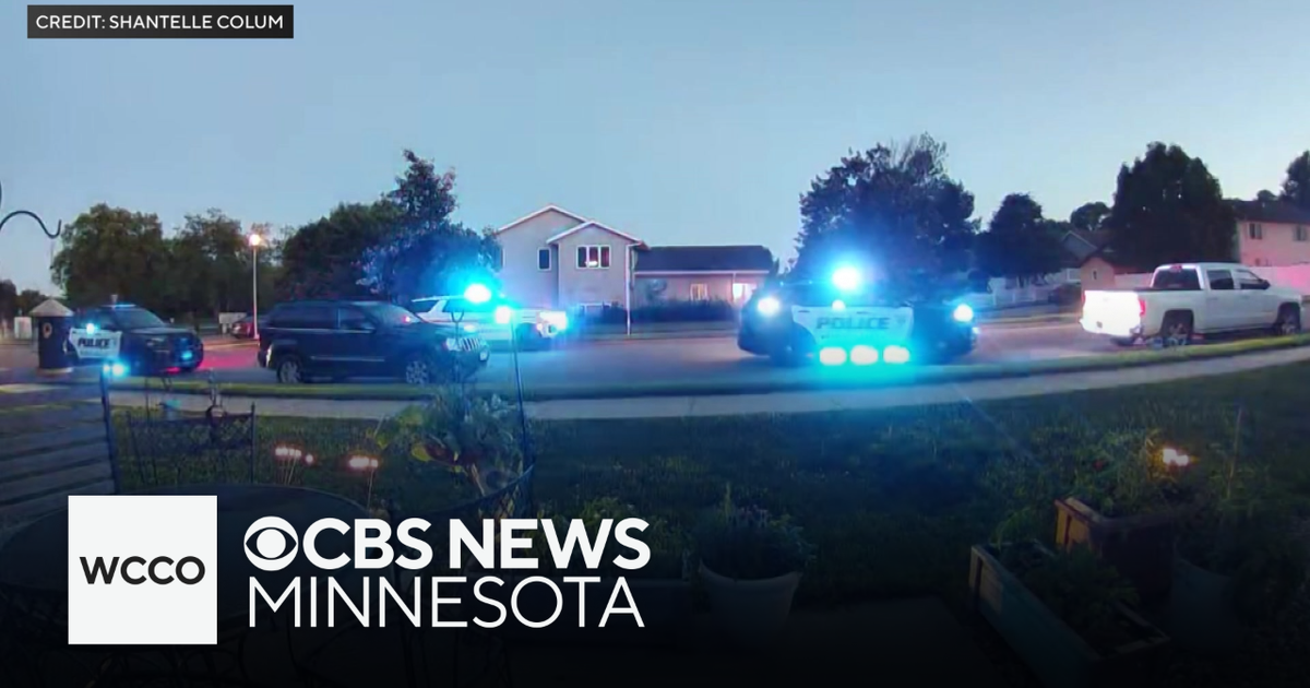 Neighbors watched as police surrounded St. Peter townhome after officer ...